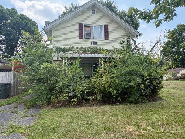 2616 W Riverview Ave, Dayton, OH 45402