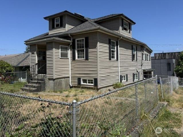 2616 17th Ave S, Seattle, WA 98144