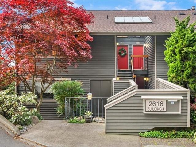 2616 4th Ave N Apt 405, Seattle, WA 98109
