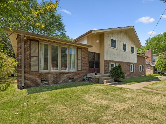 2617 Mesa Dr