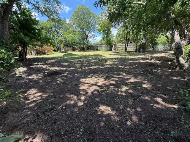 2617 N Masters Dr, Dallas, TX 75227 | MLS #21130