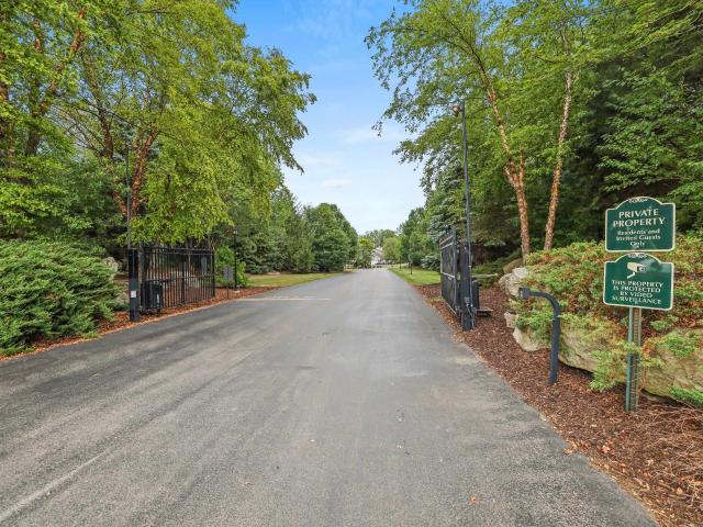 2617 bay harbor circle