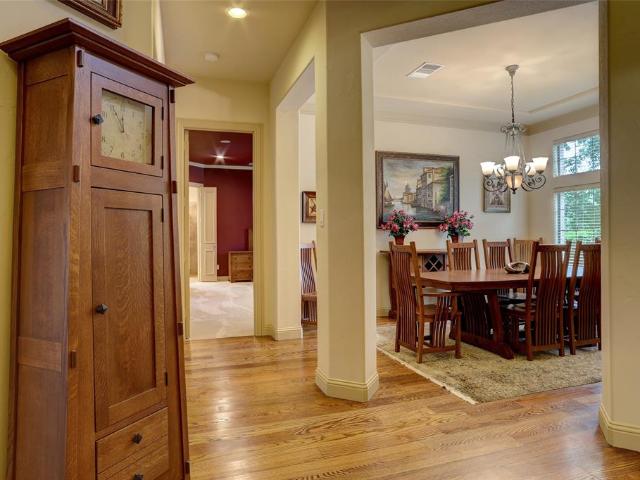 2617 Queen Elaine Drive