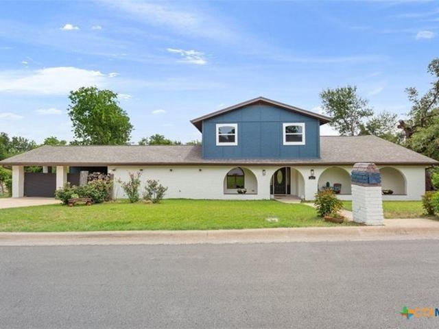 2617 River Oaks Dr, Belton, TX 76513