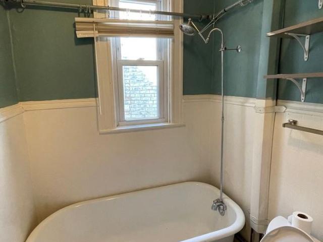 2617 2619 W 3rd St 2 Bedroom Apartment for Rent at 2617 W 3rd St, Duluth, MN 55806 West End