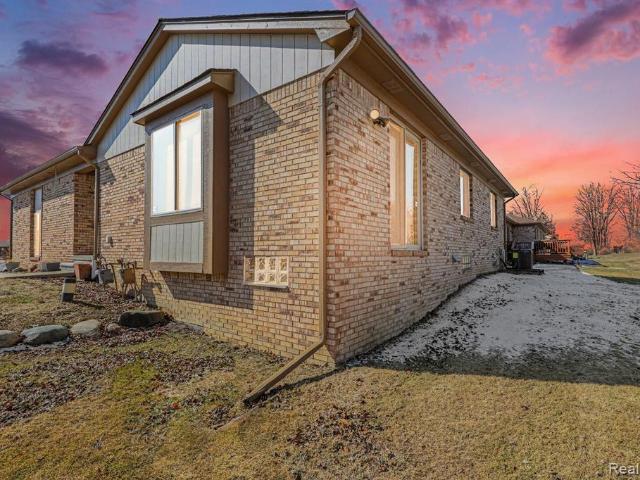 26185 Markiegrove
