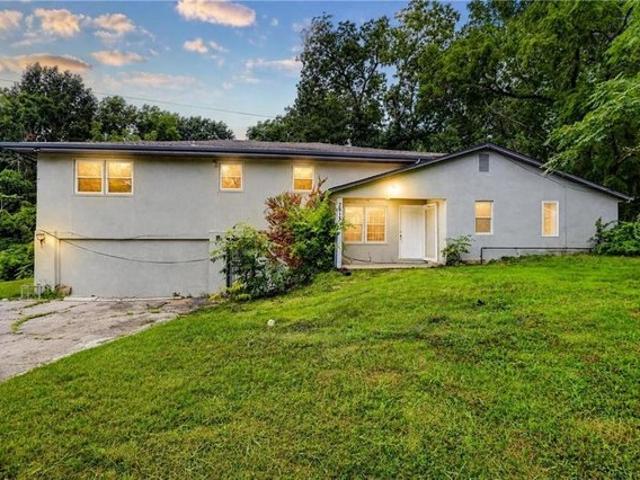 2618 N 51st St, Kansas City, KS 66104