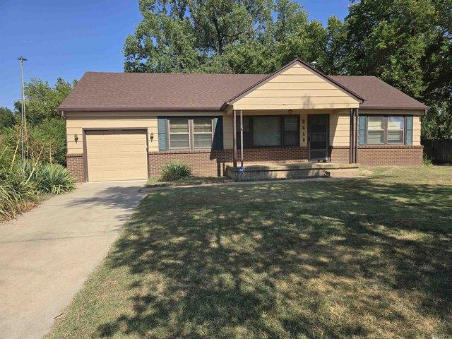 2618 N Athenian Ave, Wichita, KS 67204