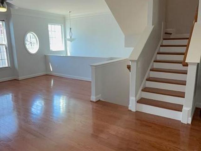 2618 Glenriver Way
