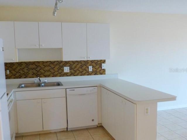 2618 Icabod Ct, Leesburg, FL 34748 | MLS #G5111 | Compass