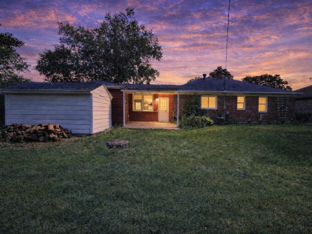 2618 James Blvd