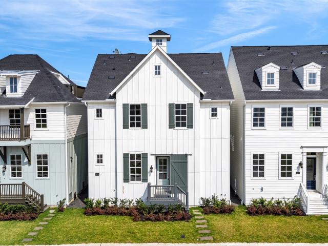 2618 Lake Kolbe Lane