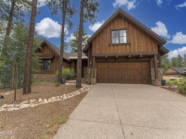 2618 S Bluebird Court