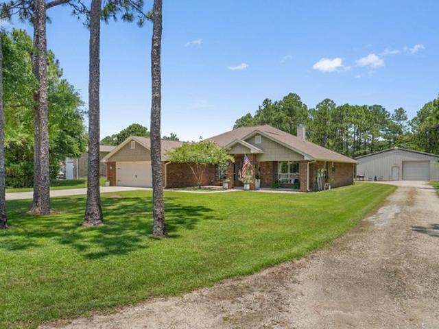 2618 Yellow Pine Rd, Navarre, FL 32566