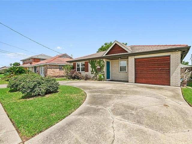 2619 Metairie Ct, Metairie, LA 70002