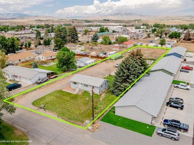 2619 Cowgill Rd, Cody, WY 82414