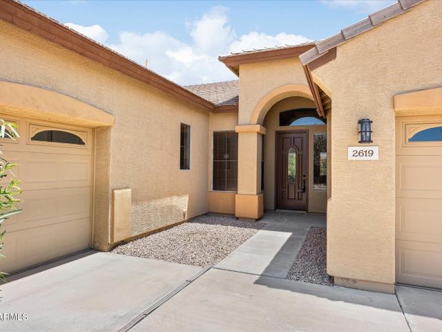 2619 E Hazeltine Way