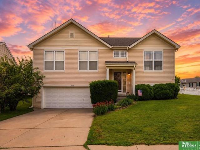 2619 Kelly Dr, Bellevue, NE 68123
