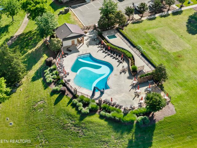2619 Persimmon Ridge