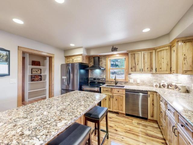2619 Ridge Ln, Estes Park, CO 80517 | MLS #1055