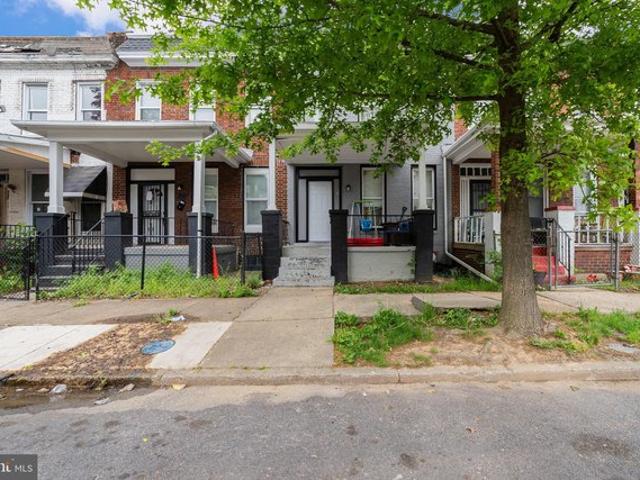 2619 Robb St, Baltimore, MD 21218