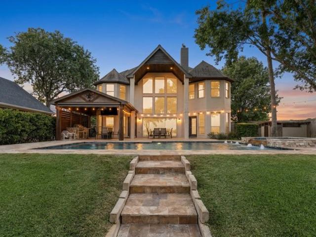 2619 Sand Shore Dr, Conroe, TX 77304