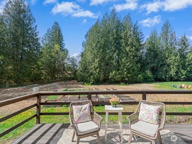 26100 SE 225th Pl, Maple Valley, WA 98038