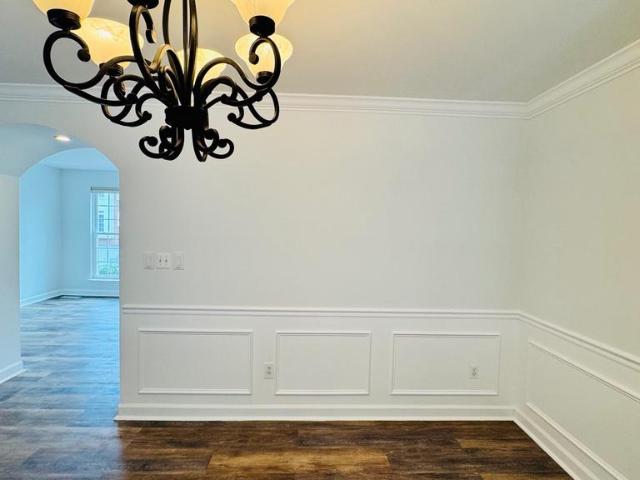26101 Nimbleton Square