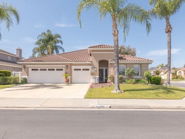 26101 Shady Brook Cir, Murrieta, CA 92563
