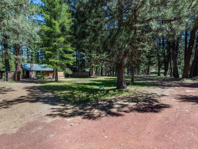 26104 SW Pine Dr, Camp Sherman, OR 97730
