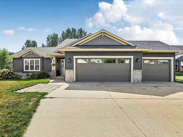 2610 Ocarina Dr, Sauk Rapids, MN 56379
