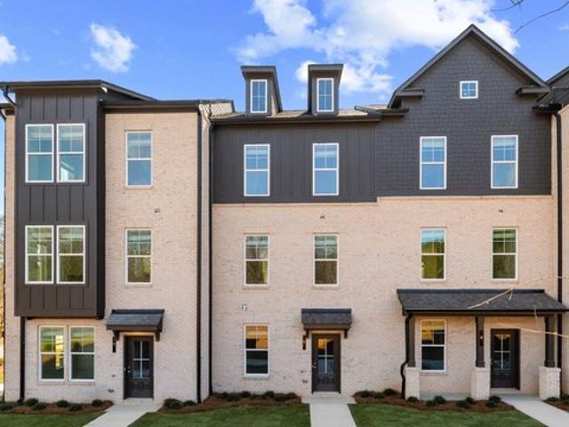 2610 Daybreak Ln, Newnan, GA 30265