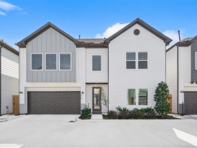 2610 Huntington Creek Ln, Houston, TX 77093