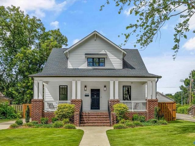 2610 Poincianna St SE, Huntsville, AL 35801