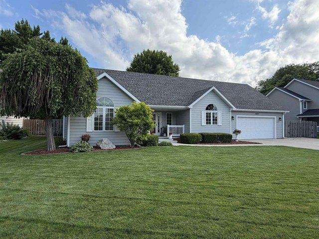 2610 Sunset Dr, North Platte, NE 69101