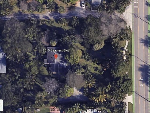 2610 Seacrest Blvd, Delray Beach, FL 33444