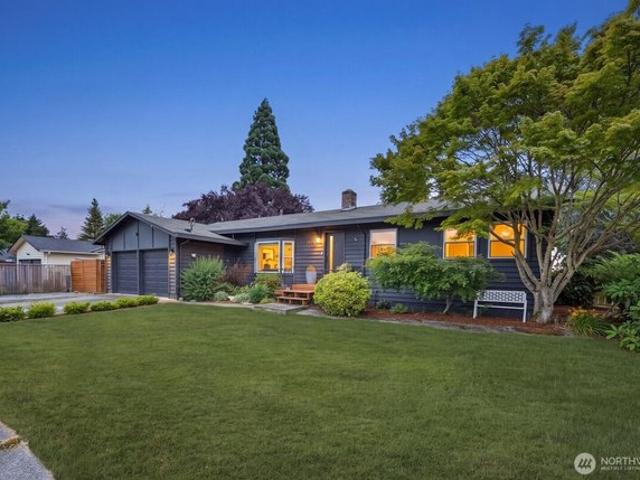 2610 th Pl S, Des Moines, WA 98198