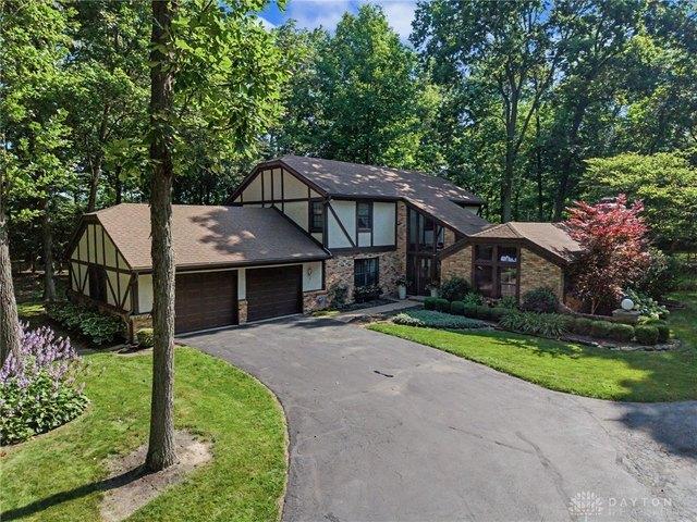 2610 Trebein Rd, Beavercreek, OH 45385