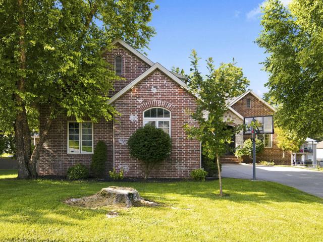 2610 W Richwood Road