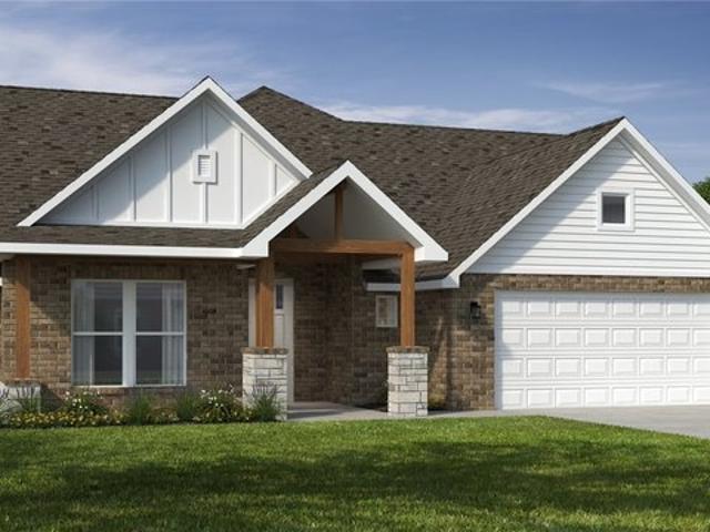 2610 Willowmere Dr, Centerton, AR 72712