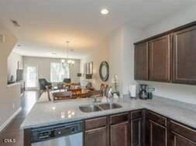 2610 Wolf Cub Court