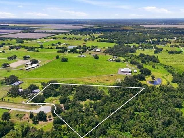 26116 Myakka Blvd, Myakka City, FL 34251