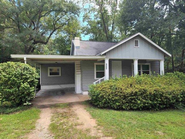 2611 Block Dr, Tallahassee, FL 32304