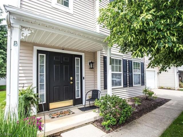 2611 Canvasback Cir, Akron, OH 44319