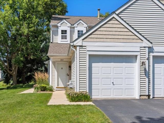 2611 Cedar Glade Dr Unit 204, Naperville, IL 60564