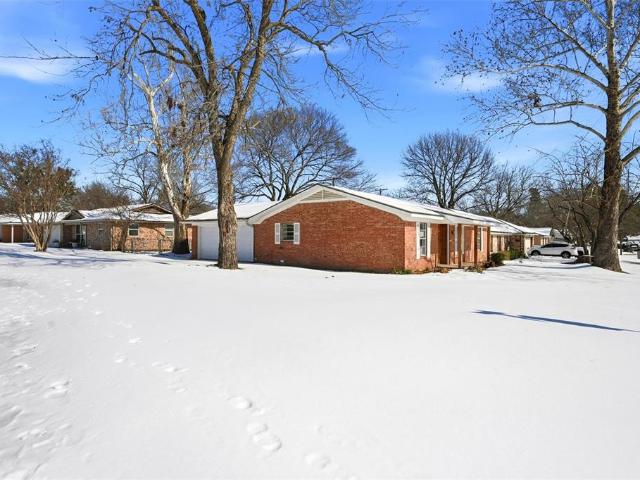 2611 Easy St, Denison, TX 75020 | MLS #21168 | Compass