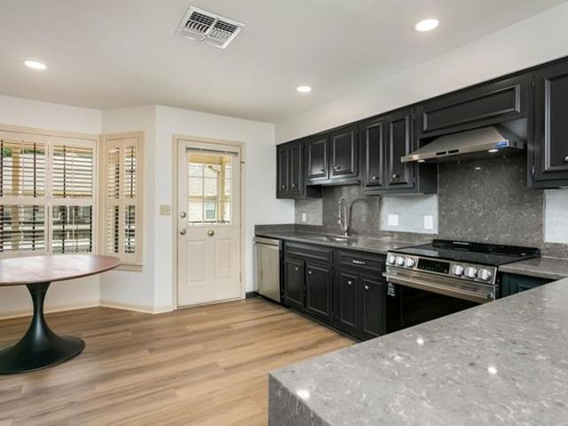 2611 Eisenhauer Rd Unit 110, San Antonio, TX 78209