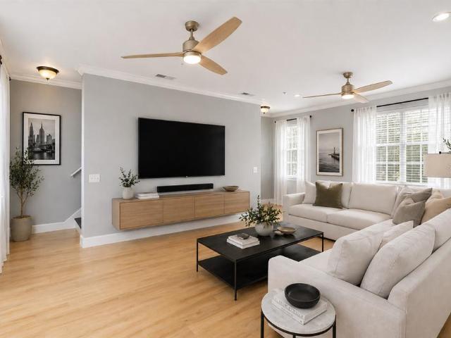 2611 Espana Ct, Tampa, FL 33609 | MLS #TB8502 | Compass