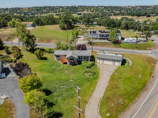 2611 Hart Vickson Ln, Valley Springs, CA 95252 | Compass