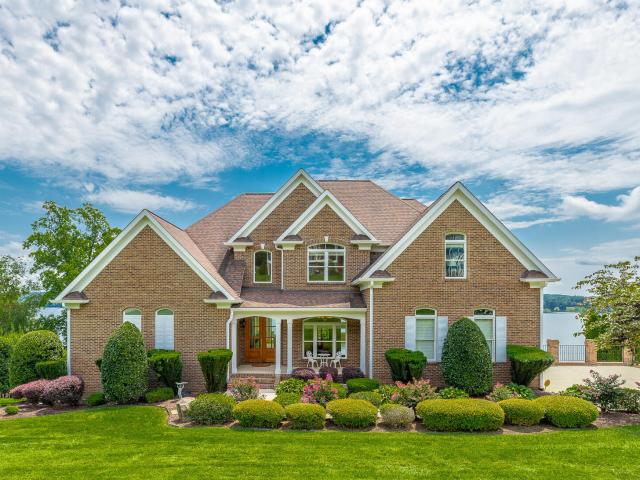2611 Heron Cove Lane